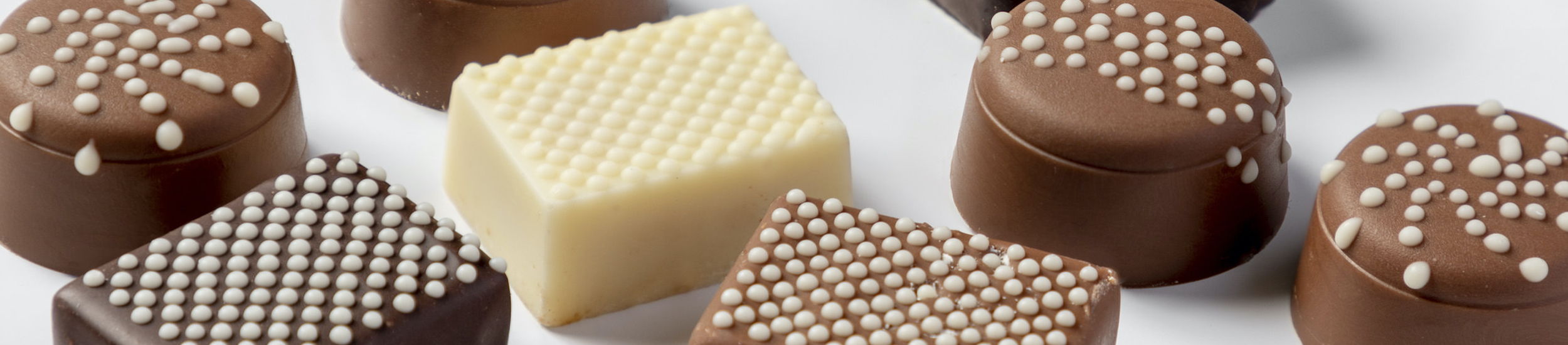 Tempered chocolate machine: decorate your product | FoodJet